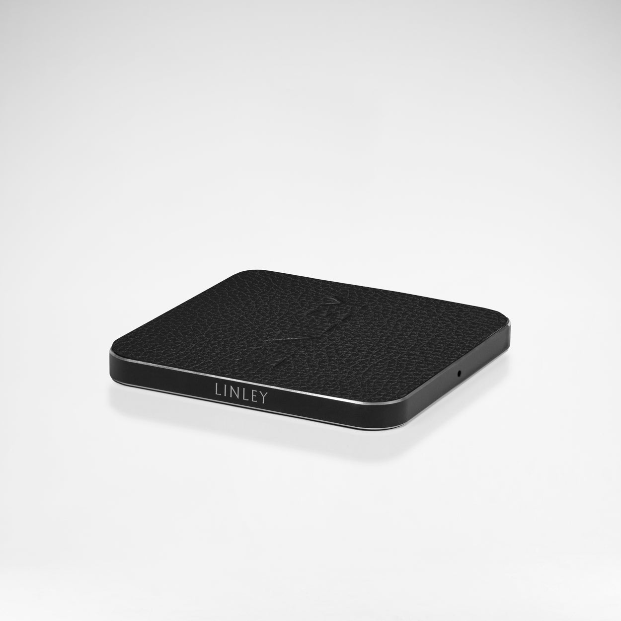 Mayfair Leather Wireless Charger – LINLEY