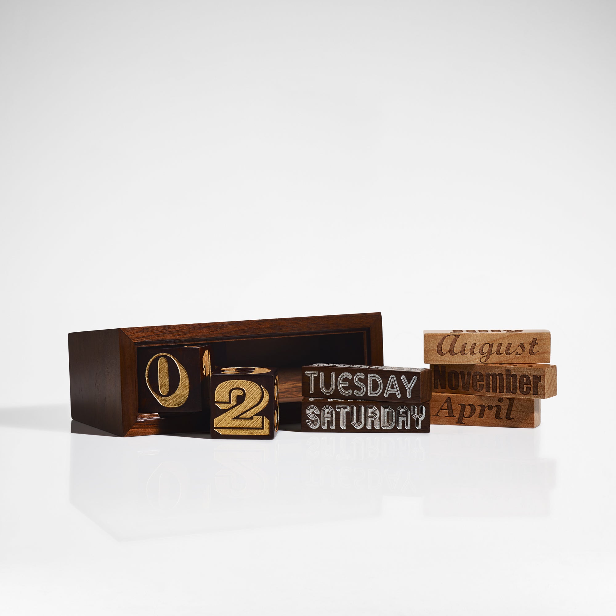 The Constant Calendar | Luxury Home Accessories & Gifts | LINLEY