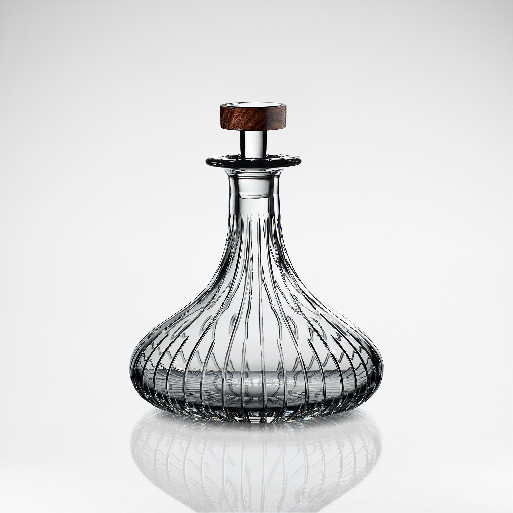 Trafalgar Captain's Decanter | Luxury Home Accessories | LINLEY