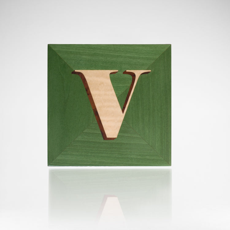 "V" Alphabet Box – LINLEY