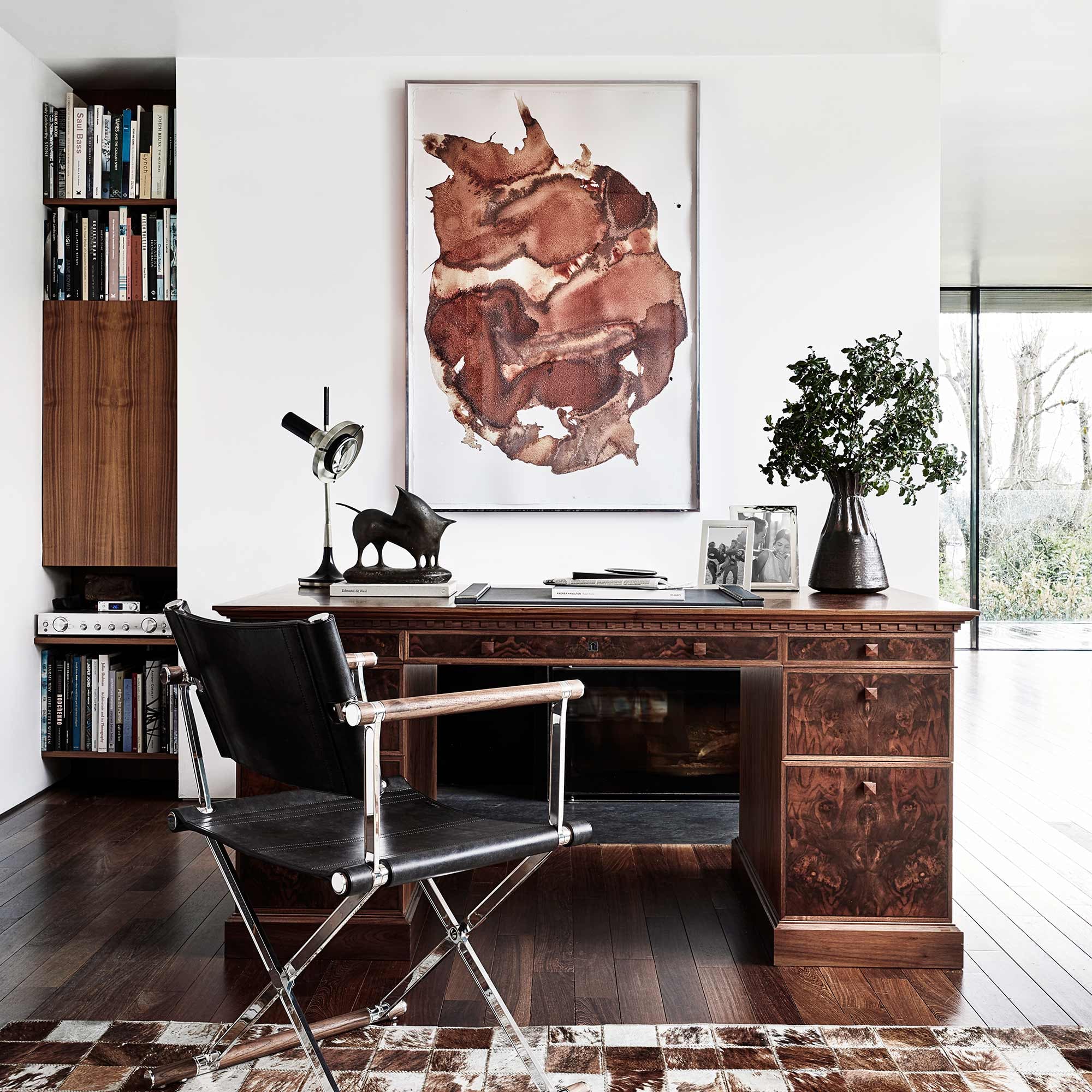 LINLEY Classic Pedestal Desk | Bespoke Design & Luxury Furniture | LINLEY